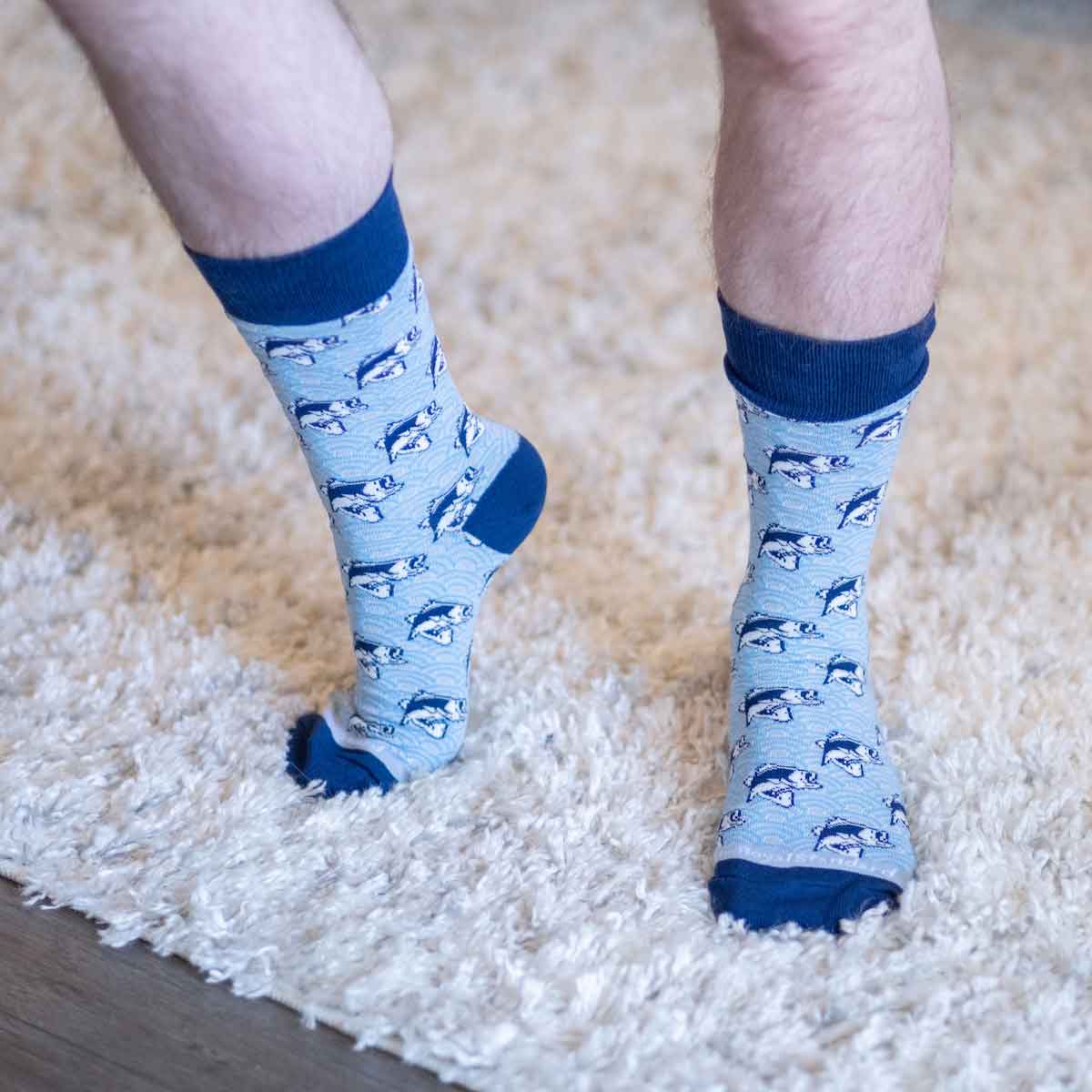 Men's I'd Rather be Fishing Socks Navy/Aqua/White One Size – Bloomin ...